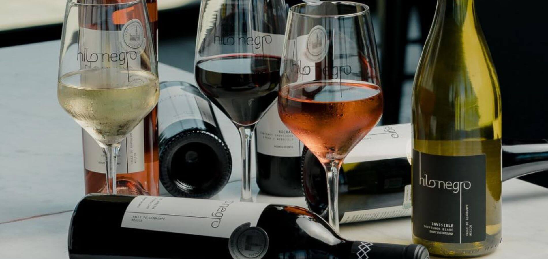 Hilo Negro, el vino que no puede faltar en tu colección - De viajeros y ...