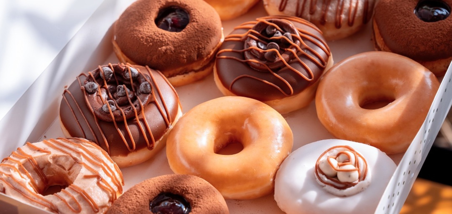 Krispy Kreme presenta sus donas Hershey's - De viajeros y tragones
